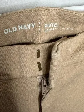 Old Navy | Pants & Jumpsuits | Old Navy Pixie Pants Capri Tan | Poshmark